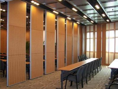 China Separações sadias de madeira da prova da multi cor com perfil de alumínio/deslizamento de divisores de sala à venda