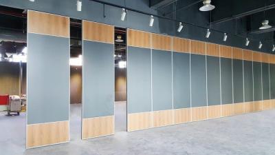 中国 宴会のホールの操作可能な隔壁の内部の位置の高く健全な補強 販売のため