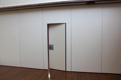China Deslizando paredes de separação da sala do escritório com altura de alumínio do perfil 4m à venda
