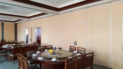 Cina Muri divisori operabili materiali insonorizzati pieghevoli per il ristorante economico in vendita