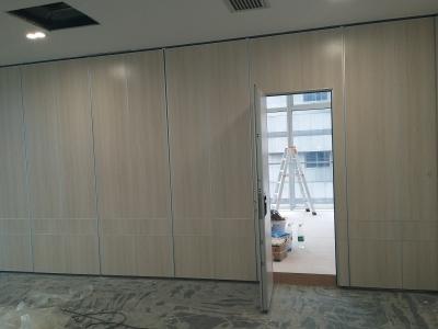 Cina Facendo scorrere il muro divisorio mobile dell'ufficio con il massimo delle ruote 6 metri di altezza in vendita