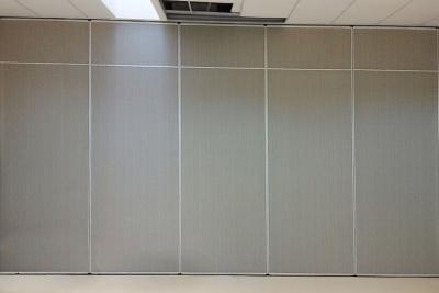 Cina Banquet la divisione di legno mobile acustica della stanza di Corridoio/lo scivolamento del muro divisorio del fono assorbente in vendita