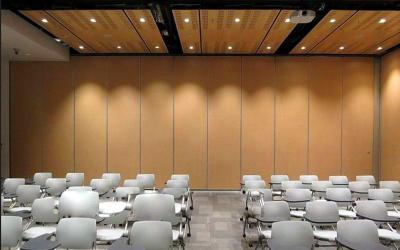 China Geluiddicht Materiaal die de Mobiele Componenten van het de Muuraluminium van de Bureauverdeling glijden Te koop