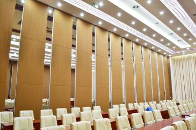 Cina Divisioni insonorizzate decorative della parete dell'aula con la superficie della melammina del portello scorrevole in vendita