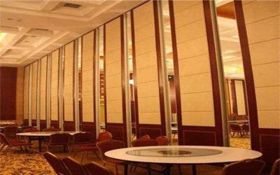 Cina Superficie della melammina che fa scorrere il muro divisorio mobile insonorizzato piegante per l'ufficio/aula in vendita