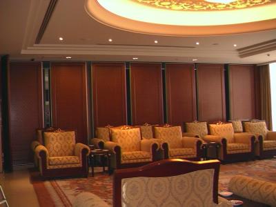 China Custom Color Acoustic Office Partition Wall / Sliding Door Wooden Folding Partition Doors for sale