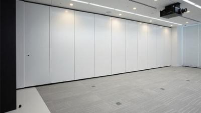 Cina Rivestimento scorrevole piegante operabile acustico su misura della melammina dei muri divisori/porte in vendita