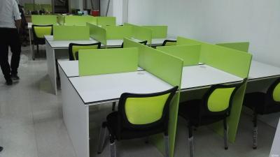 Cina Stazione di lavoro modulare dell'ufficio del cubicolo della divisione della mobilia contemporanea per 6 Seater in vendita