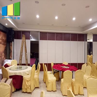Cina Muri divisori pieganti mobili del bordo durevole del MDF per la gamma ritrattabile 22.5mm dell'hotel in vendita
