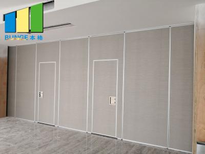 中国 耐久の木の掛かる音響の隔壁/移動可能な部屋ディバイダー 販売のため