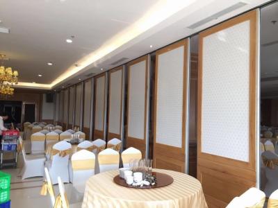 China Sound Proof Operable Folding Partition Walls Panel Width 1200 Mm For Banquet Hall for sale