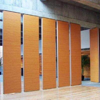 Cina Muro divisorio mobile girante scorrevole a prova di fuoco laminato bordo del MDF per l'hotel in vendita