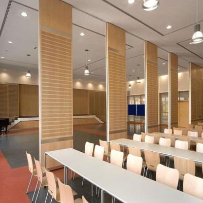Cina Muri divisori pieganti di isolamento acustico flessibile di attività per il centro di formazione in vendita