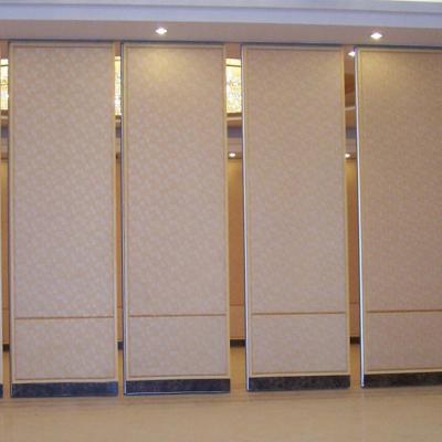 Cina Pareti divisorie pieganti scorrevoli dell'hotel di legno dell'alto ufficio di alluminio moderno dei pannelli in vendita