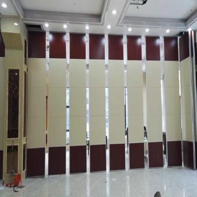 Cina Alto divisore mobile acustico piegante insonorizzato del muro divisorio del fono assorbente della divisione della parete di Ebunge in vendita