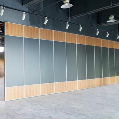 China De geluiddichte Vouwende Muren van de Aluminium Beweegbare Verdeling voor Hotel en Banketzaal Te koop