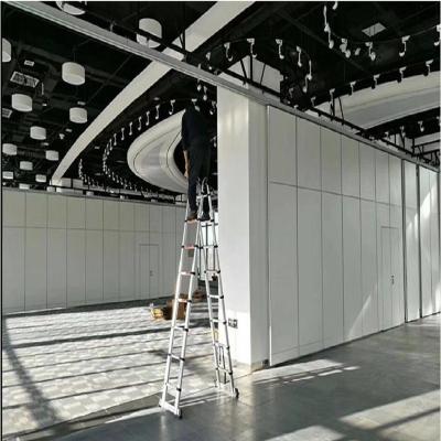 Cina Sala da ballo mobile dei muri divisori di piegatura insonorizzata dell'hotel che fa scorrere le divisioni pieghevoli della parete in vendita