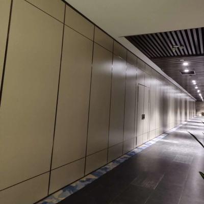 China As paredes de separação de dobramento personalizaram a separação da parede do apartamento do divisor de sala com o Acosutic para o corredor da entrada à venda