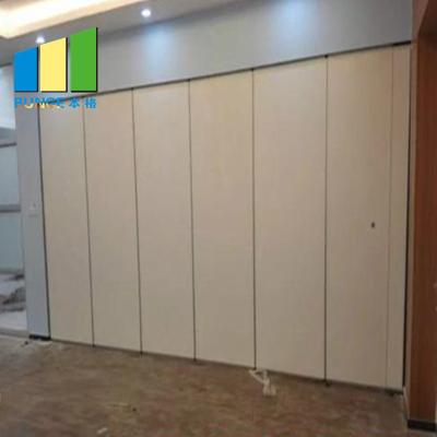 China Akoestische Hangende Geluiddichte Glijdende Verdelingsmuren voor Conferentiezaal Te koop