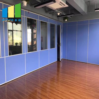 Cina Muri divisori mobili acustici di legno scorrevoli smontabili di DIY per i teatri/banchetto Corridoio in vendita