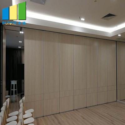 Cina Sistema mobile acustico della parete di separazione del fono assorbente dell'hotel con la porta in vendita