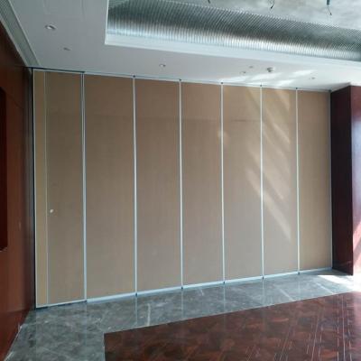 Cina Muri divisori mobili acustici della divisione della porta di piegatura della fisarmonica per l'hotel del ristorante in vendita