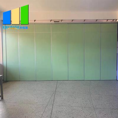 Cina Divisori acustici di legno che piegano il muro divisorio mobile del portello scorrevole della divisione dell'aula in vendita