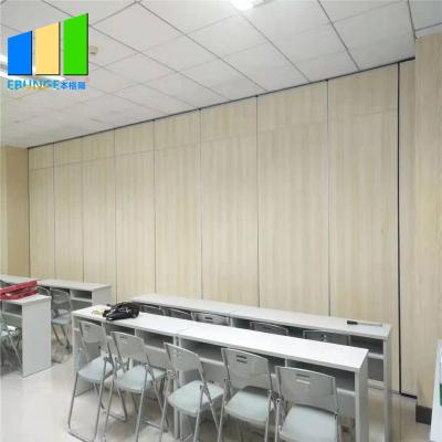 Cina Sistema piegante scorrevole pieghevole di alluminio della divisione del fono assorbente dell'aula della scuola in vendita
