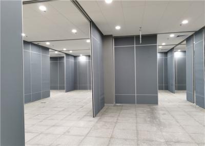 Cina divisione mobile decorativa del fono assorbente del muro divisorio di 65mm per la mostra in vendita
