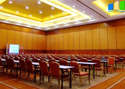 Cina Muro divisorio mobile della fisarmonica insonorizzata pieghevole commerciale per sala per conferenze in vendita