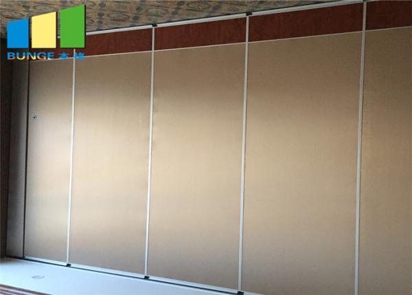 Sound Proof Absorbing Movable Sliding Folding Wall Partition Panel With Pass Door