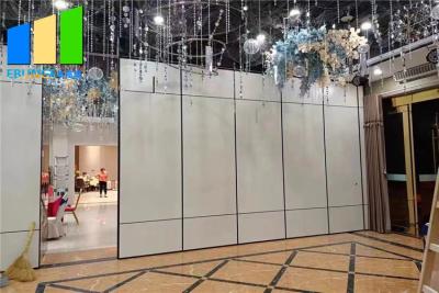 Cina Pareti mobili pieganti mobili di legno delle porte della divisione per il ristorante in vendita
