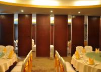 China Red Interior Decorative Partition Movable Office Partitions 500-1230mm Panel Width 2000-4000mm Height for sale