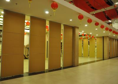 Cina Pareti pieganti d'attaccatura del sistema della divisione dell'ufficio del vinile del compensato per l'hotel in vendita