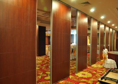Cina Rivestimento scorrevole della melammina del MDF dei muri divisori del divisore dello spazio delle pareti del muro del suono di EBUNGE per la sala riunioni dell'hotel in vendita