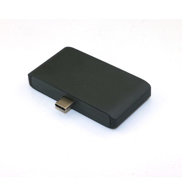 Un câble sans fil 3 en 1 alimenté par USB multi-fonction 3.0 HDMI Hub