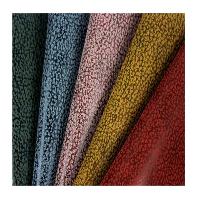 Cina yangbuck waterproof high quality faux PU leather fabric for shoe upper material in vendita
