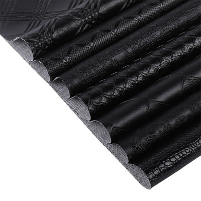 Cina Waterproof Synthetic Leather Crocodile Grain Embossing Glossy PVC Leatherette Faux Leather For Shoes in vendita