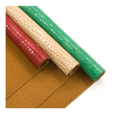 Cina Abrasion-Resistant Popular Embossing PU Synthetic Leather Product For Shoes in vendita