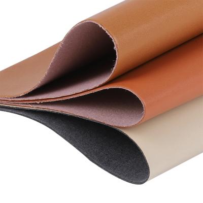 Cina Upholstery Fabric Pu Pattern Waterproof Popular Vinyl Faux Leather Leather Fabric For Books Package Tarpaulin in vendita