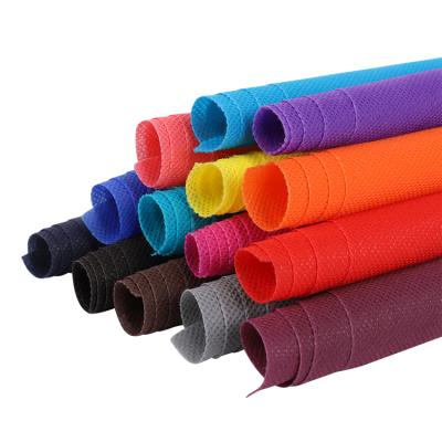 Cina Waterproof Breathable Synthetic Leather Covers Nonwoven Faux Leather Fabric For Shoe Shopping Bag Luggage in vendita
