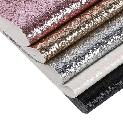 Cina Chunky Glitter Synthetic Leather Faux Waterproof Pink Leather Covers Glitter For Bag Luggage Making Materials in vendita