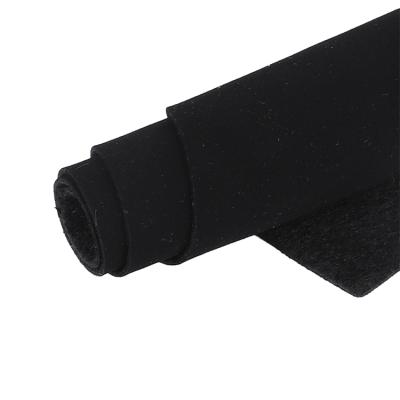 Cina 1.35-1.4 mm Professional Nonwoven PU Nubuck Faux Leather Fabric Waterproof Nonwovens For Sports Shoes in vendita