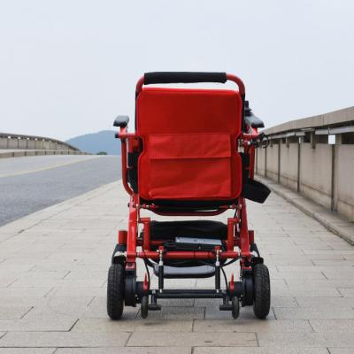 Cina Sedia a rotelle elettrica della batteria al litio pieghevole leggera con il motore senza spazzola in vendita