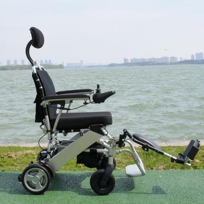 China 220lb Load Mobility Power Wheelchairs With Brushless Controller for sale