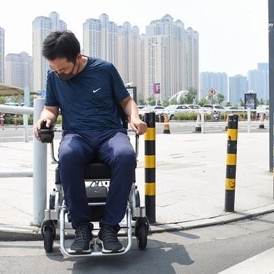 China Outdoor Auto PU Tyre Folding Electric Wheelchair With Brushless Motor 180Wx2 for sale