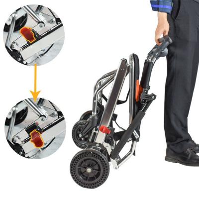 Cina Sedia a rotelle manuale di alluminio leggera per gli handicappati in vendita