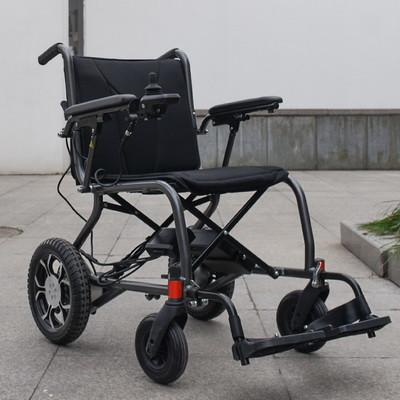 Cina Carrozzina multifunzione a batteria al litio con motore brushless in vendita