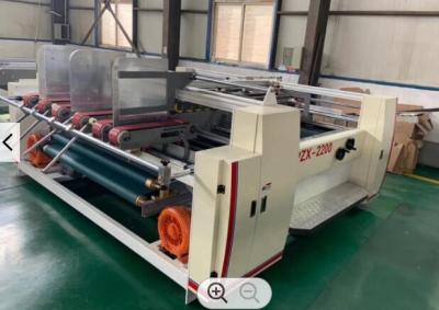 China Zwei Stücke kartonieren das Falten und das Kleben der Maschine für gewölbten Kasten zu verkaufen
