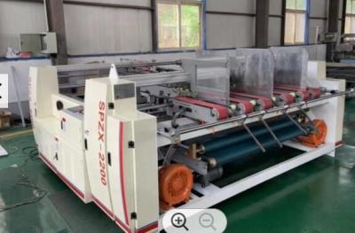 China Duas partes encadernam o dobramento e a colagem da máquina para caixa ondulada à venda